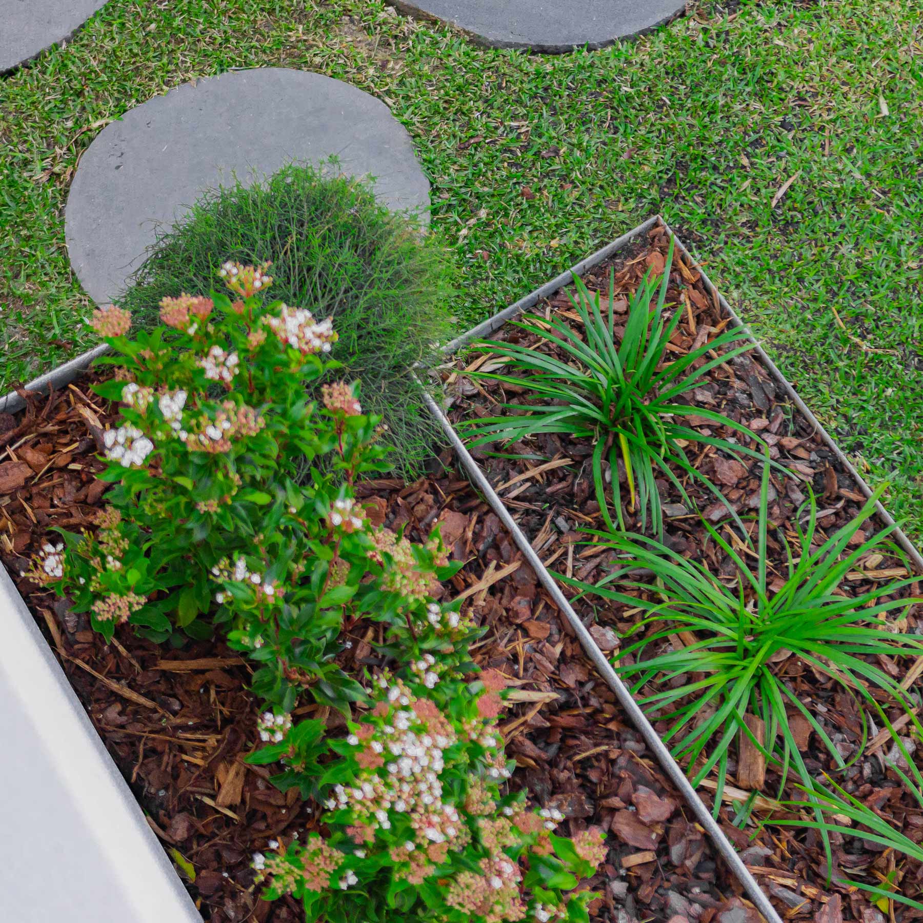 Accessories – Formline Landscape Edging
